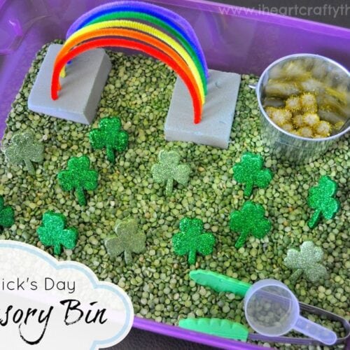3-D Four Leaf Clover St. Patrick's Day Craft - I Heart Crafty Things