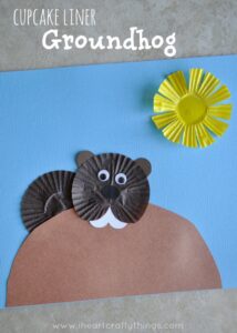 Paper Plate Groundhog - I Heart Crafty Things