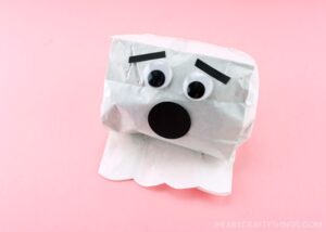 Simple Paper Bag Ghost Craft - I Heart Crafty Things