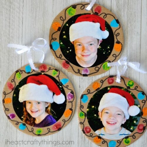 Easy DIY Christmas Photo Ornaments - I Heart Crafty Things