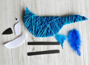 Yarn Wrapped Blue Jay Craft - I Heart Crafty Things