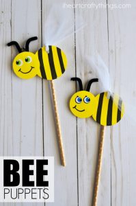 Cute And Easy DIY Bee Puppets - I Heart Crafty Things