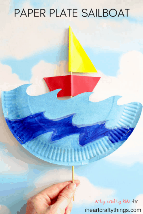 Interactive Paper Plate Sailboat Craft - I Heart Crafty Things