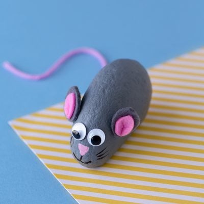 Easy Painted Mouse Rocks - I Heart Crafty Things
