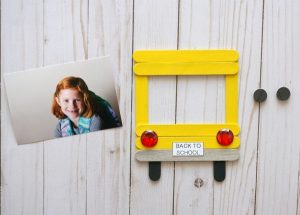 DIY Back-to-School Photo Frame - I Heart Crafty Things