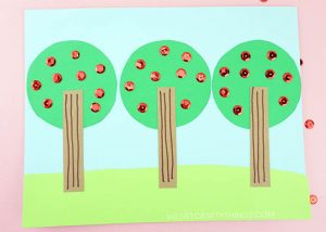 Easy Apple Tree Craft For Kids - I Heart Crafty Things