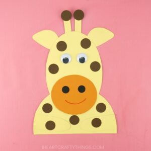 Fun Safari Crafts For Kids - I Heart Crafty Things